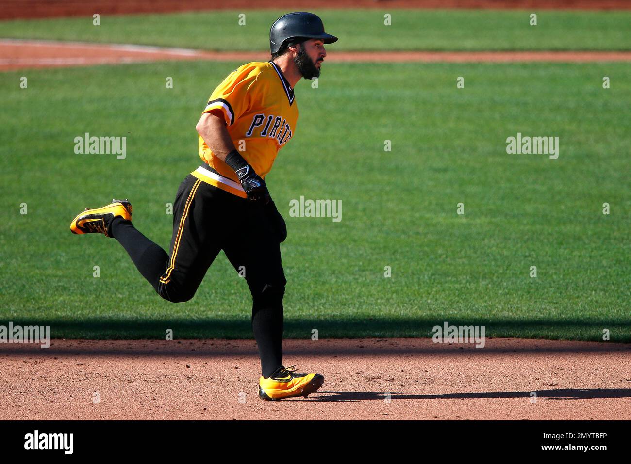 Pittsburgh Pirates' Sean Rodriguez (3) rounds third after hitting a ...