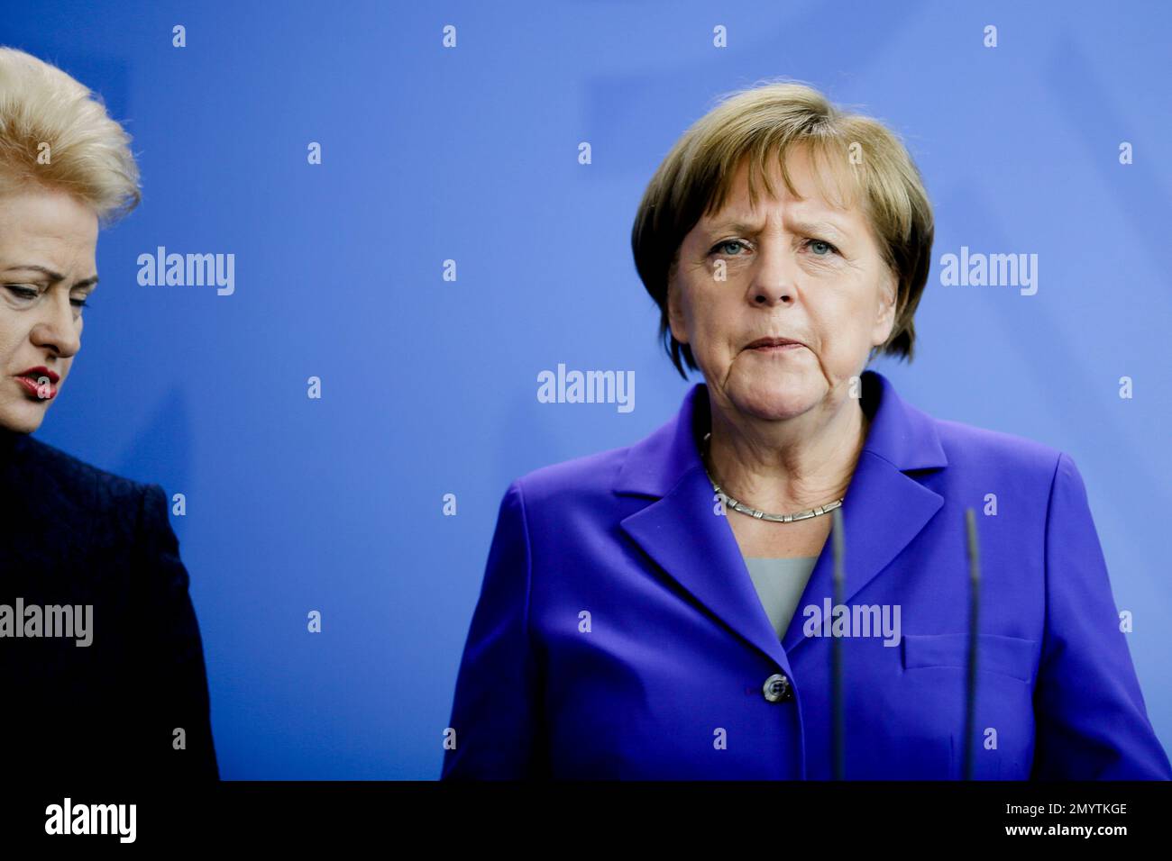 German Chancellor Angela Merkel, right, and Lithuanian President Dalia ...