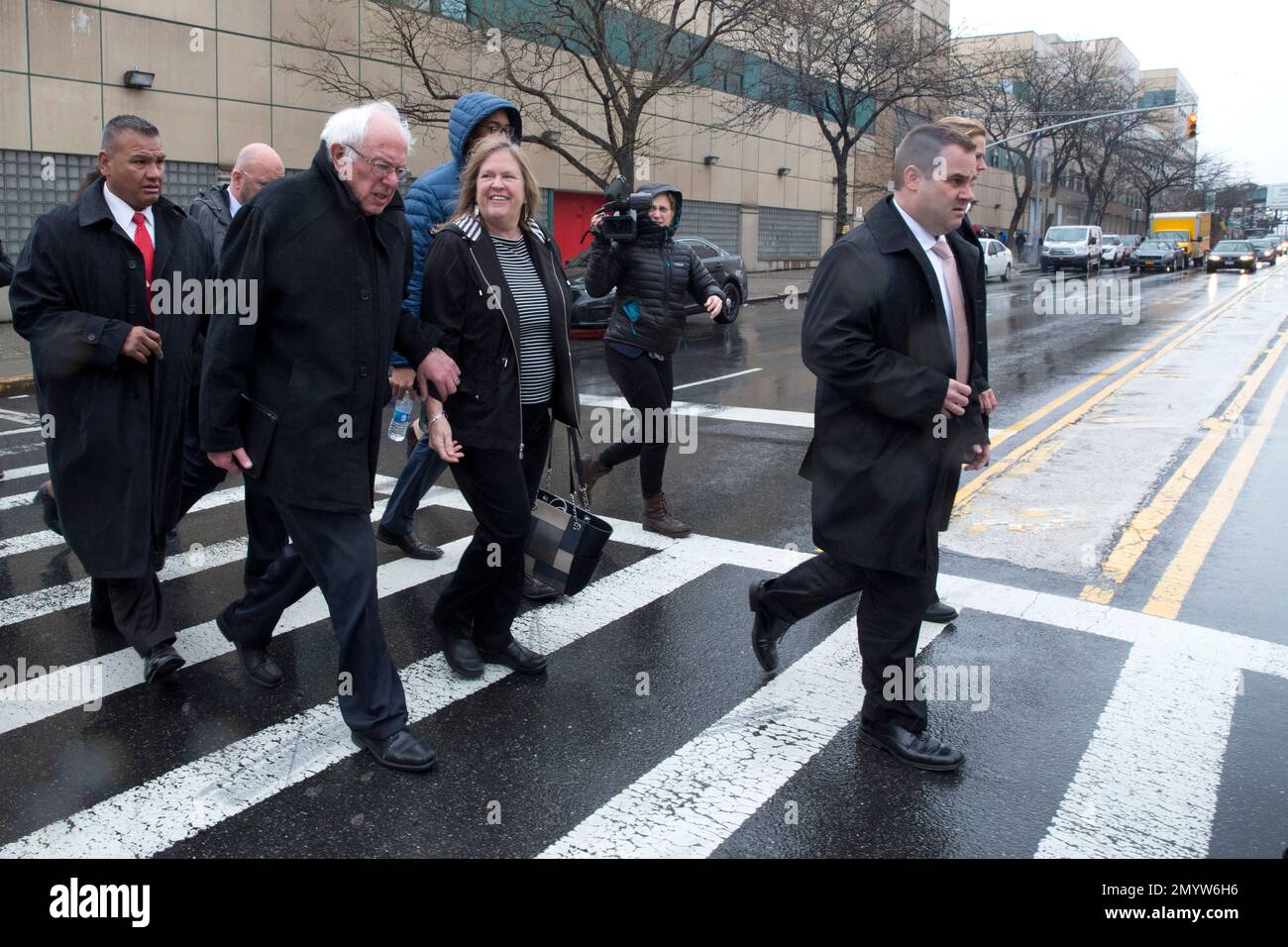 Democratic presidential candidate, Sen. Bernie Sanders, I-Vt., and his ...
