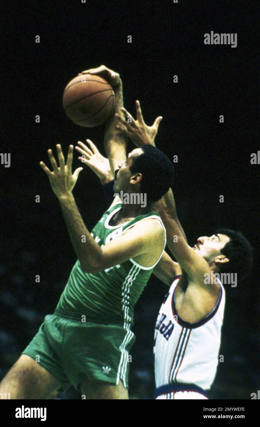 Egypt vs Yugoslavia play in the preliminary Group A men's basketball ...