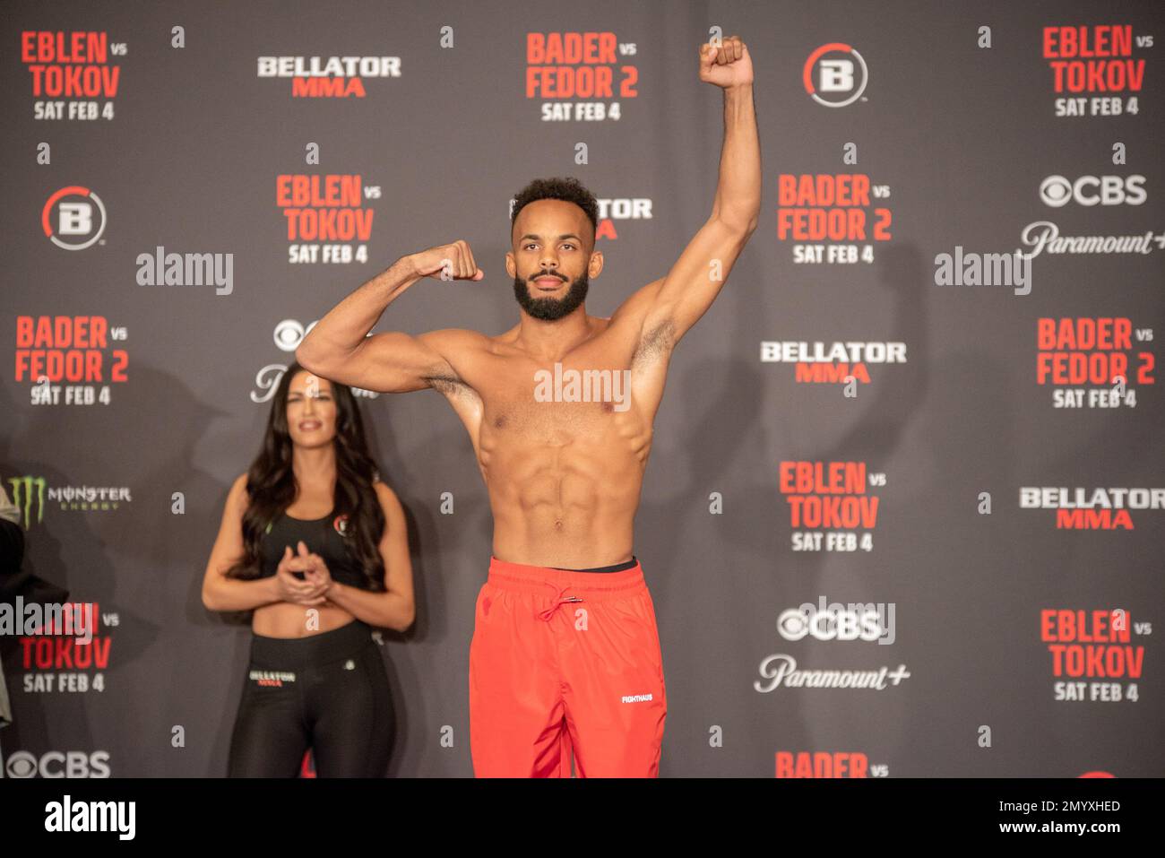 135lbs hi-res stock photography and images - Alamy