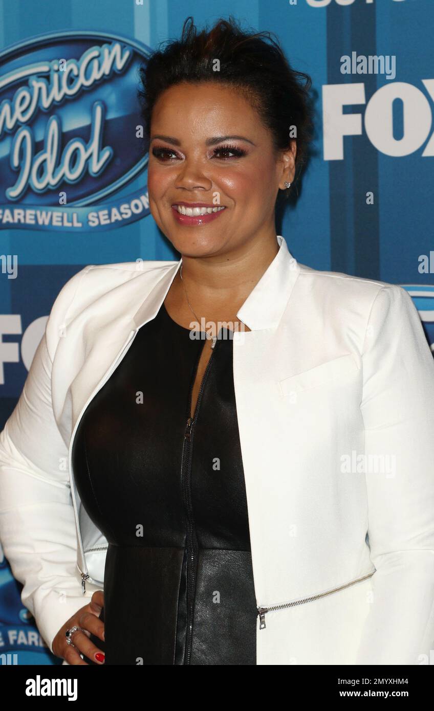 Kimberley Locke arrives at the "American Idol" farewell season finale ...