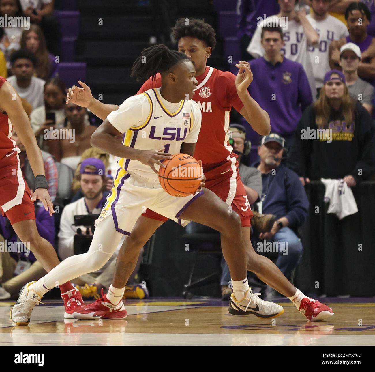 Baton Rouge, USA. 04th Feb, 2023. LSU Tigers guard Cam Hayes (1) tries ...