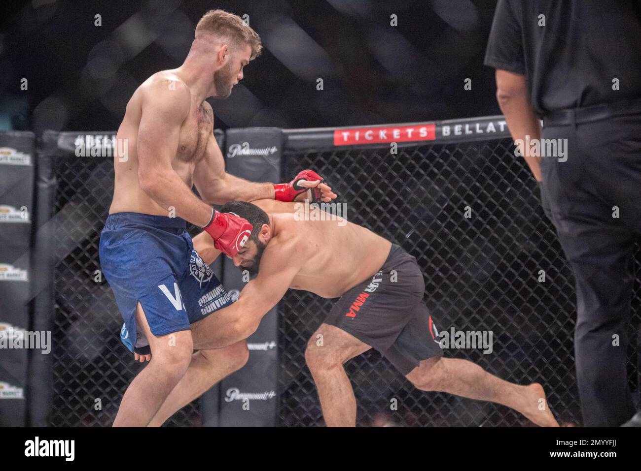 Los Angeles, California - February 4th: Ali Isaev and Steve Mowry fight ...