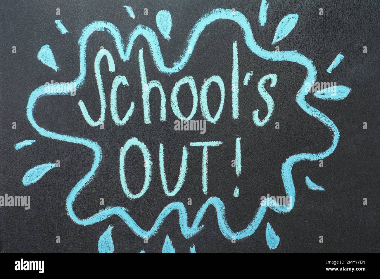 Text School's Out written on black chalkboard. Summer holidays Stock ...