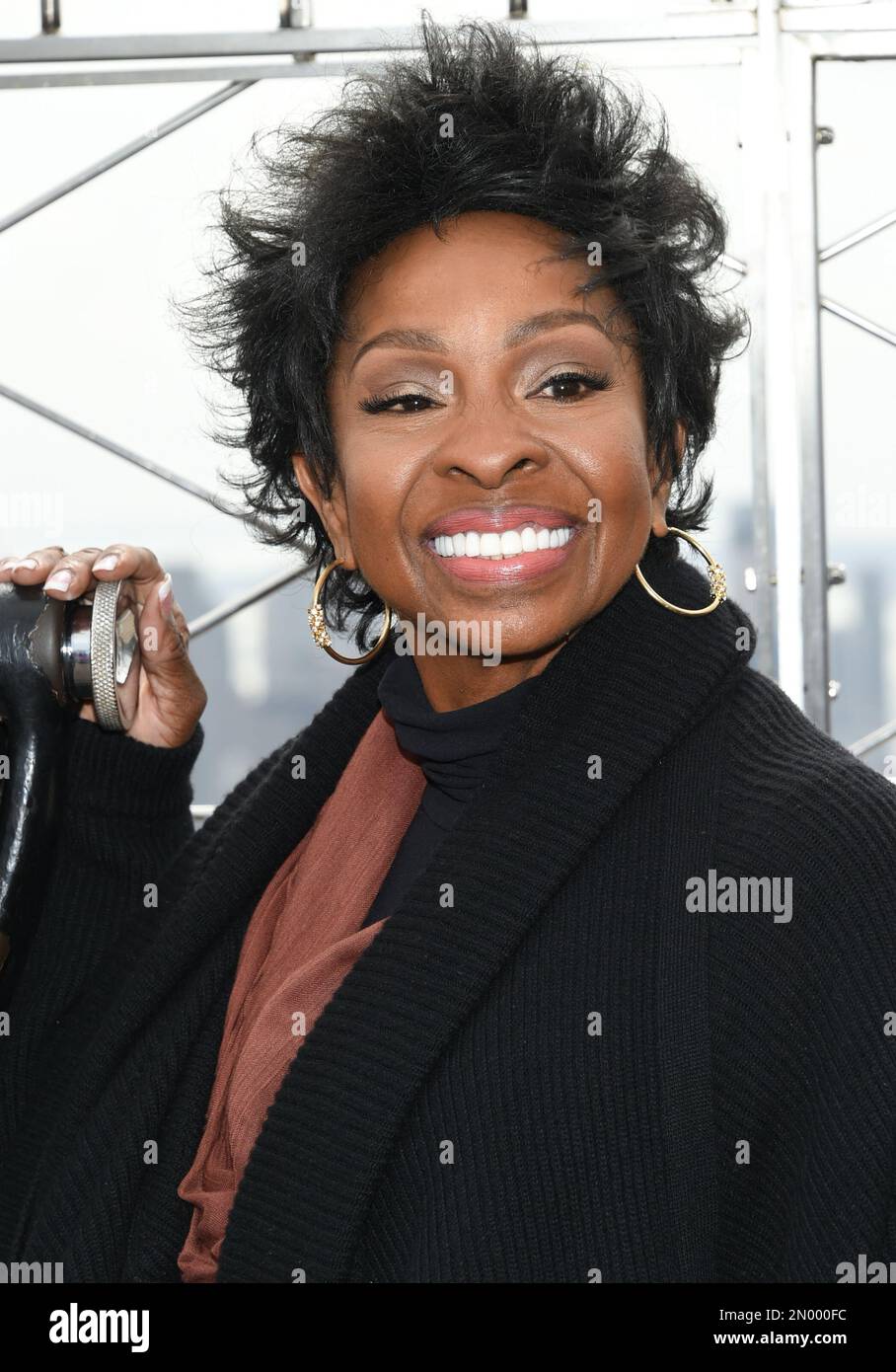 Singer Gladys Knight visits the 86th floor observation deck after ...