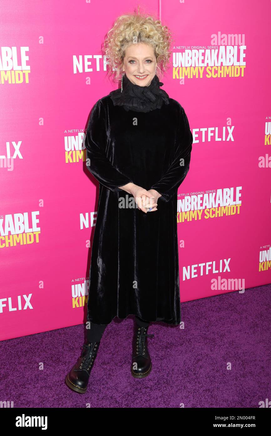Carol Kane attends the premiere of Netflix's "Unbreakable Kimmy Schmidt ...