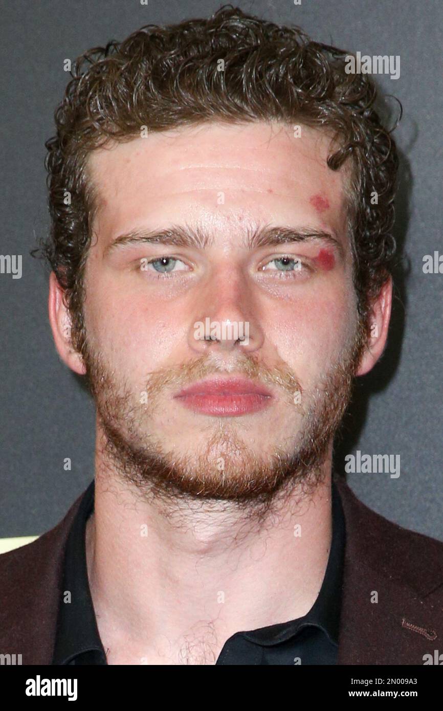 Oliver Stark arrives at the LA Premiere of "Fear the Walking Dead ...