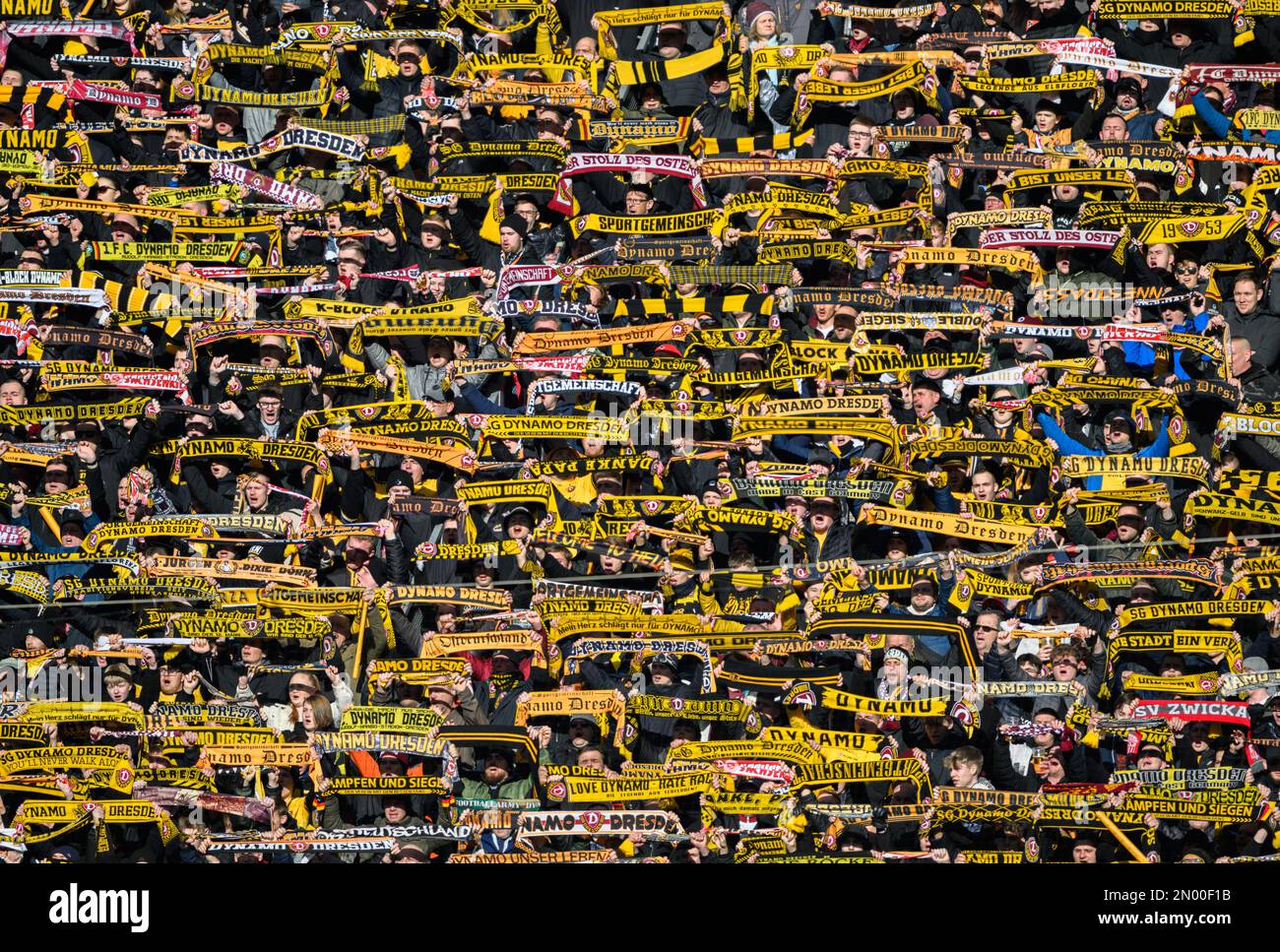 Places fans dynamo fans hi-res stock photography and images - Alamy