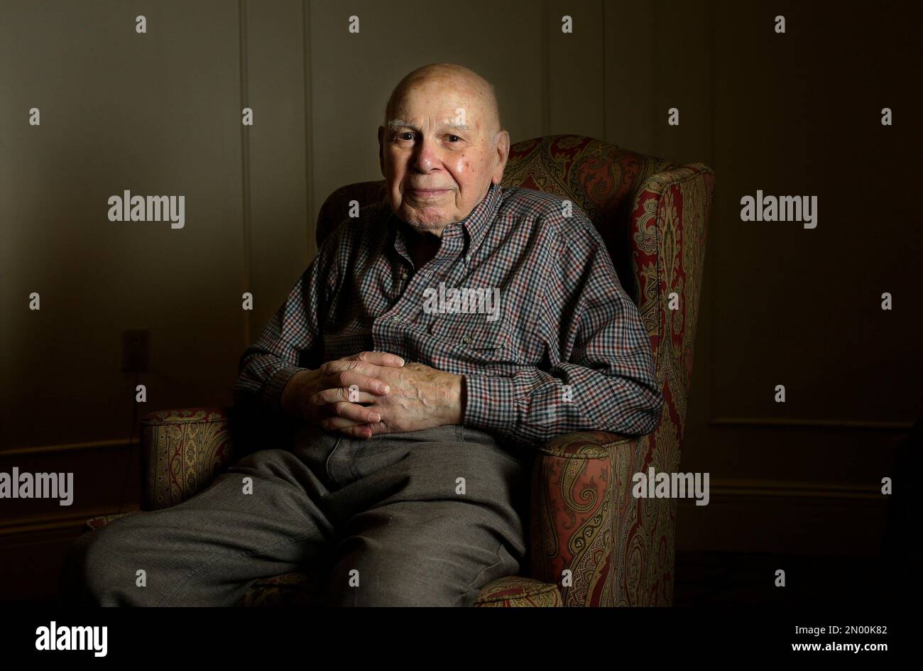 In this Wednesday, March 16, 2016 photo, 100-year-old Samuel Bender ...