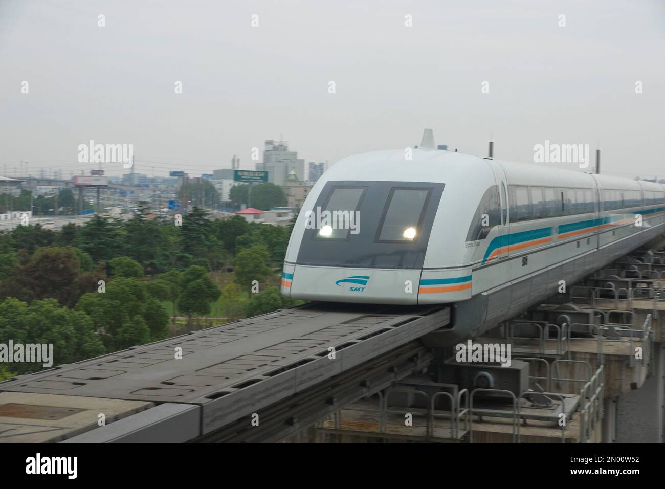 Shanghai maglev high speed hi-res stock photography and images - Alamy