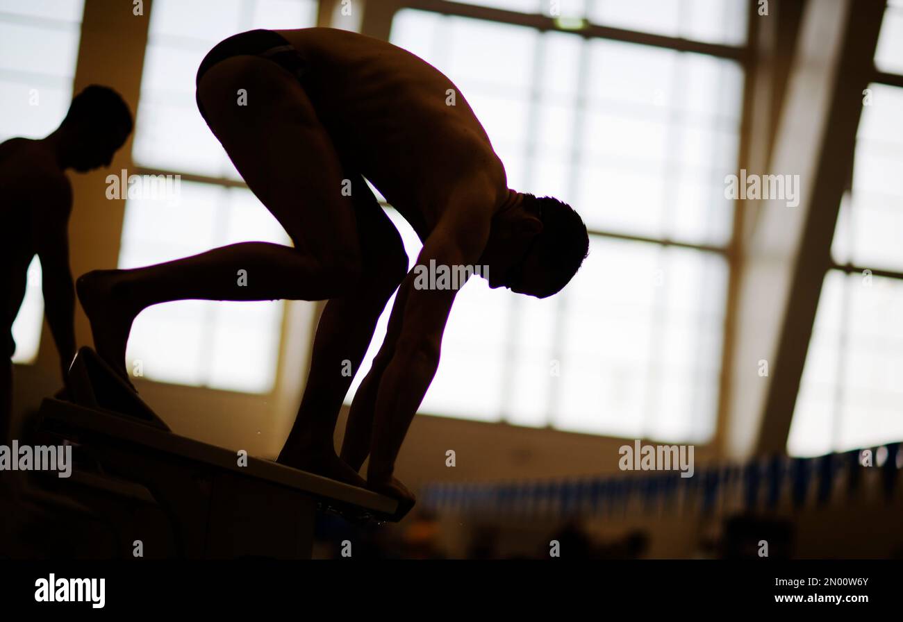 Ohio State's Andrew Appleby dives off the starting block during warmups at the NCAA men's ...