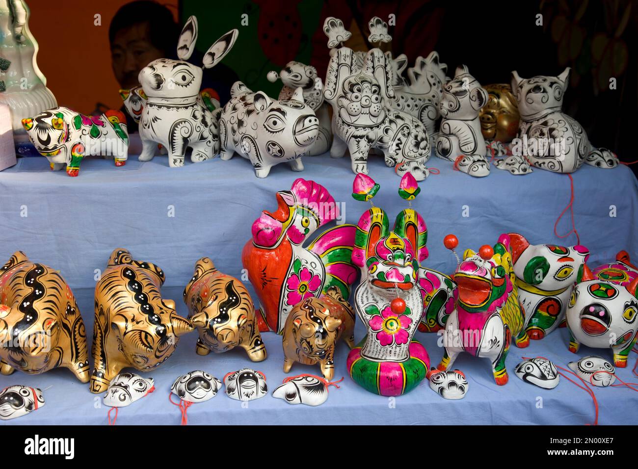 Temple fair activities hi-res stock photography and images - Alamy