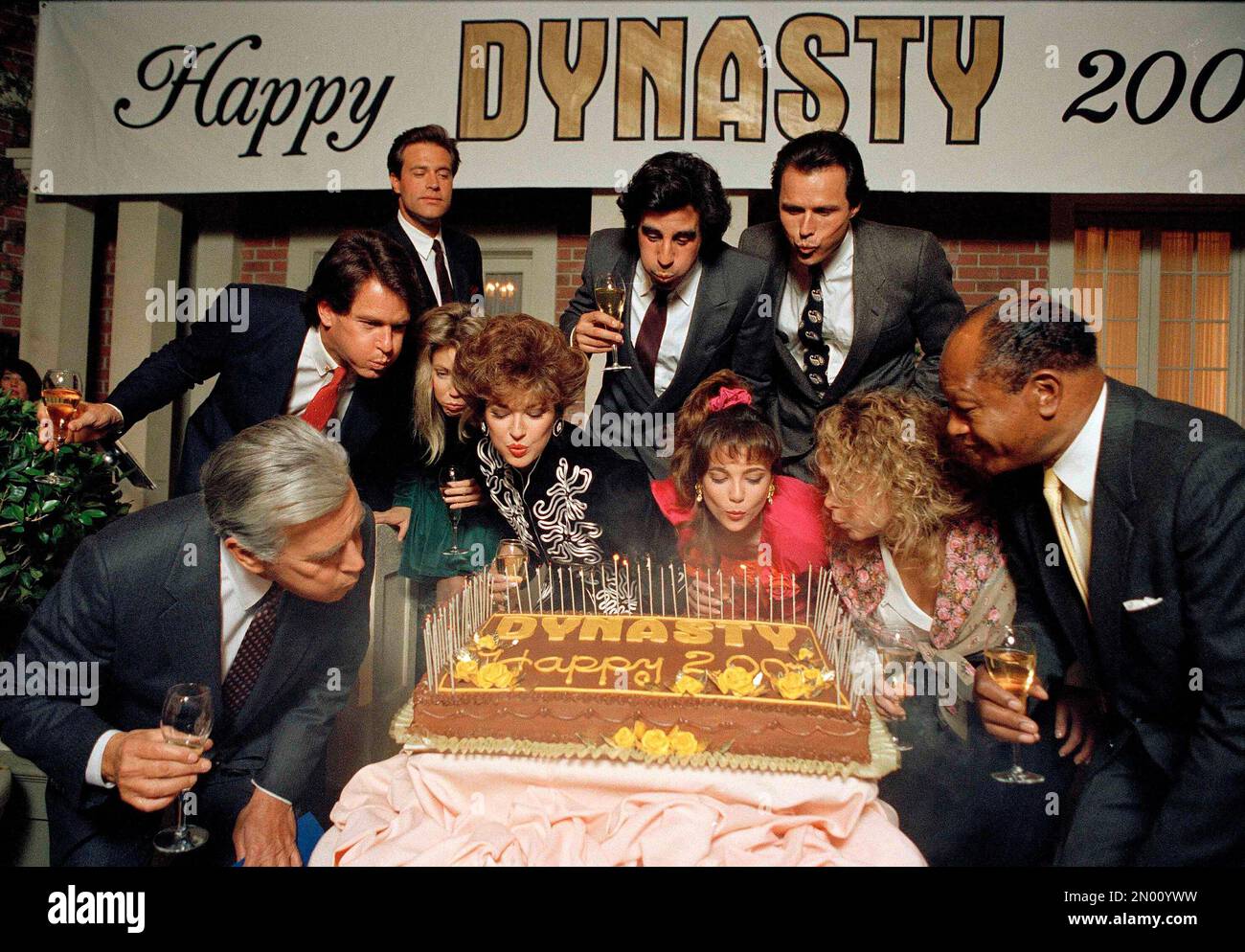 Cast members of the television show "Dynasty" and Los Angeles Mayor Tom ...