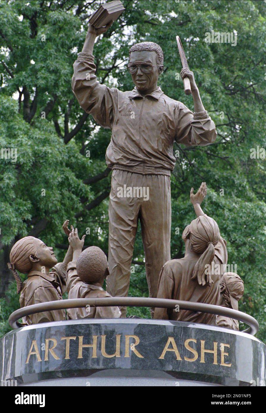 FILE - This Wednesday, July 10, 1996 file photo shows the statue of ...