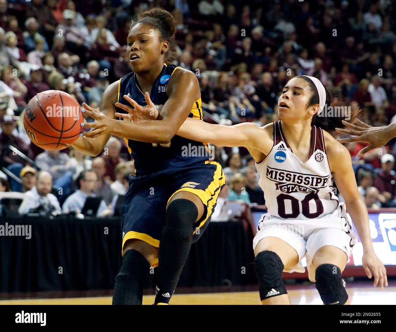 Chattanooga guard Queen Alford (10) has her rebound knocked away by ...
