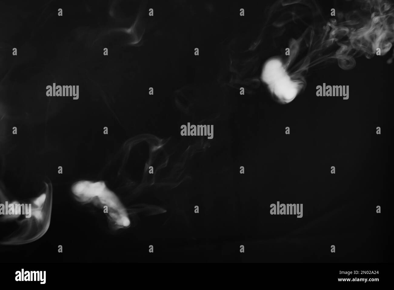 White smoke over black background for overlay Stock Photo - Alamy
