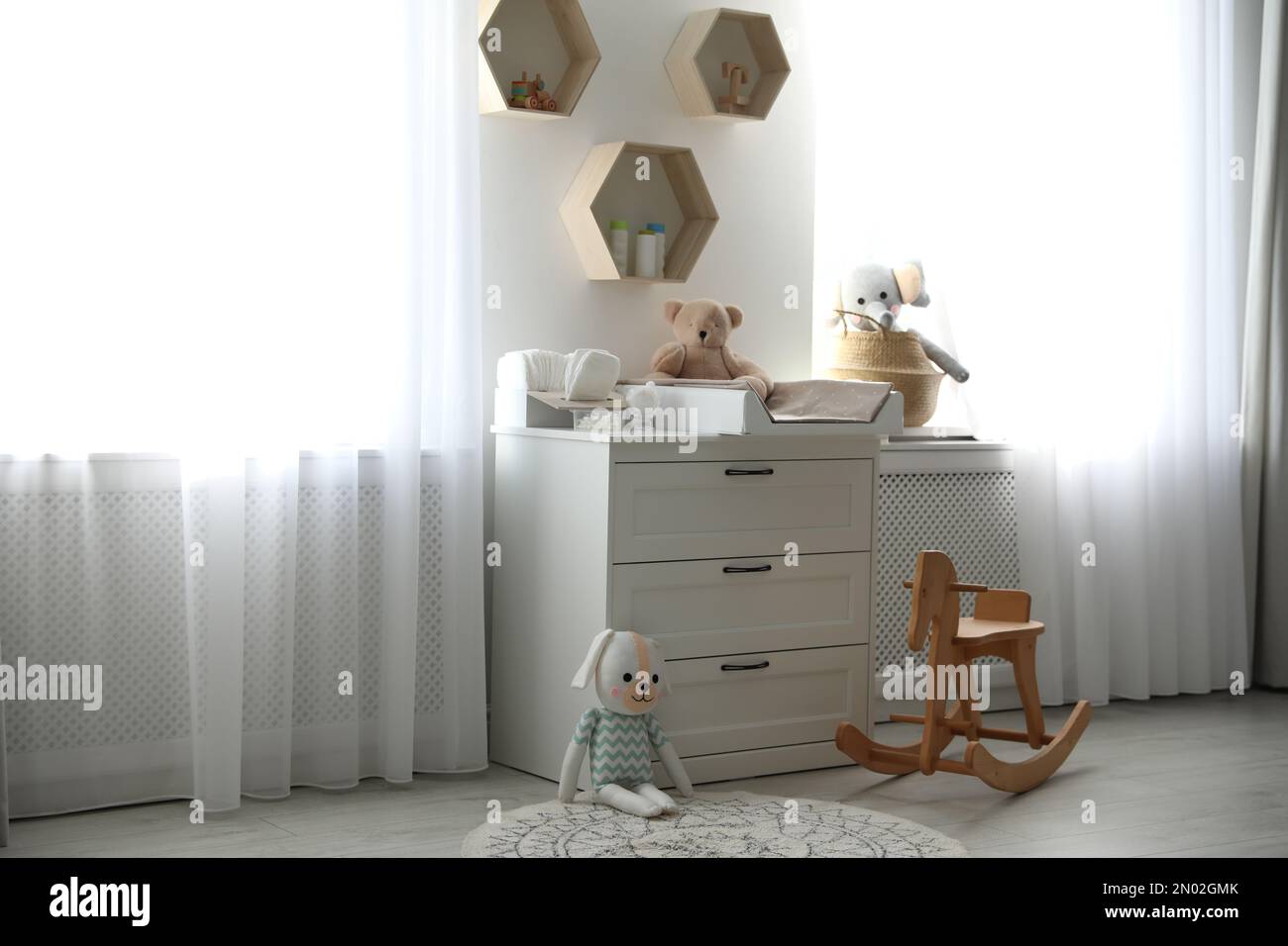 Changing diaper floor hi-res stock photography and images - Alamy