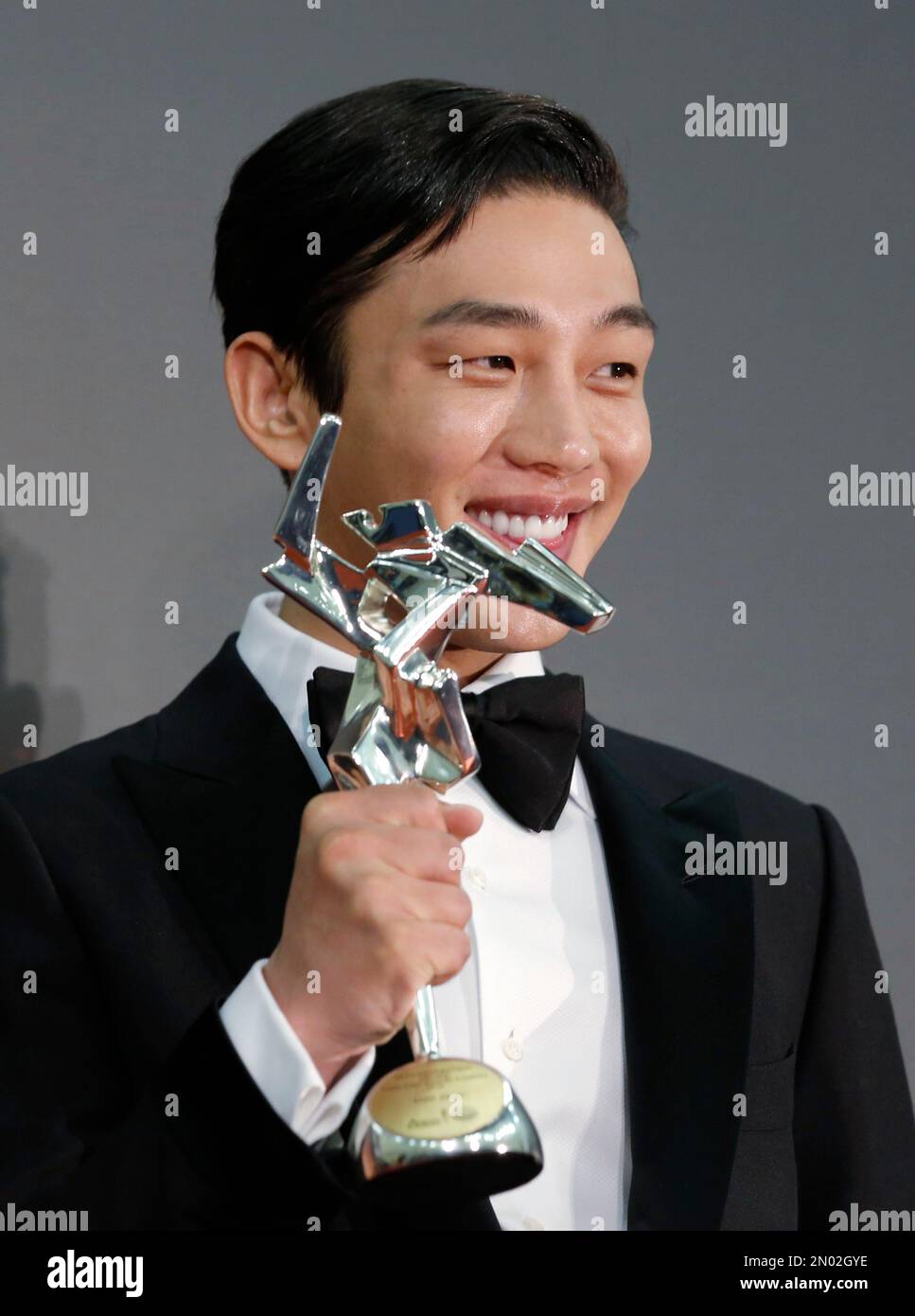 South Korean actor Yoo Ah-in poses after winning the Next Generation ...