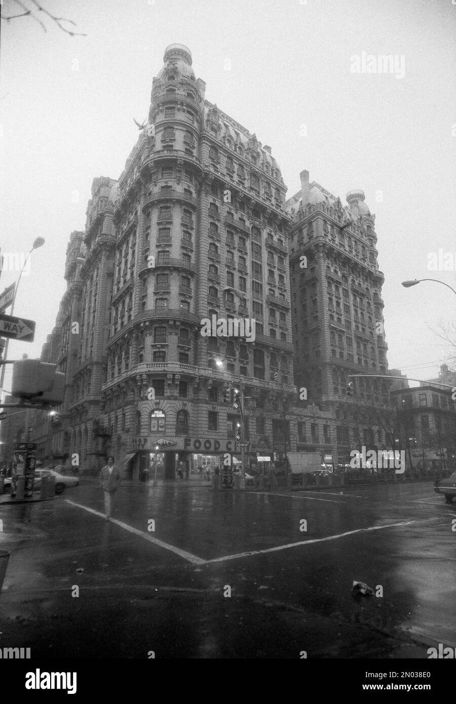 The exterior of the Ansonia residential hotel at 230 West 74th Street ...