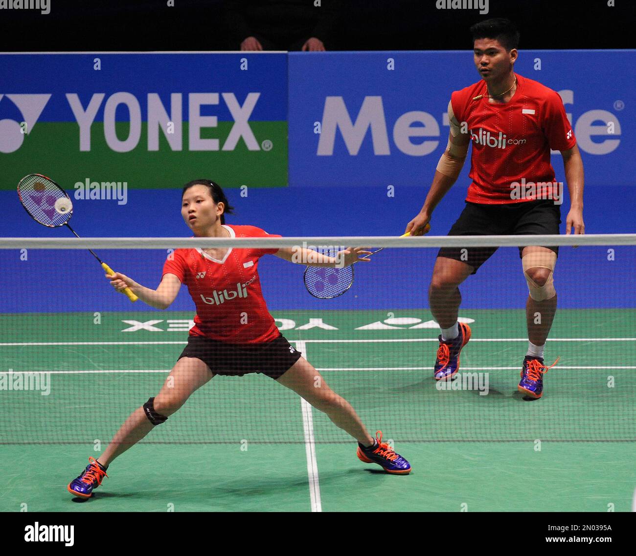 Indonesia's Praveen Jordan, back, and Debby Susanto in action during ...