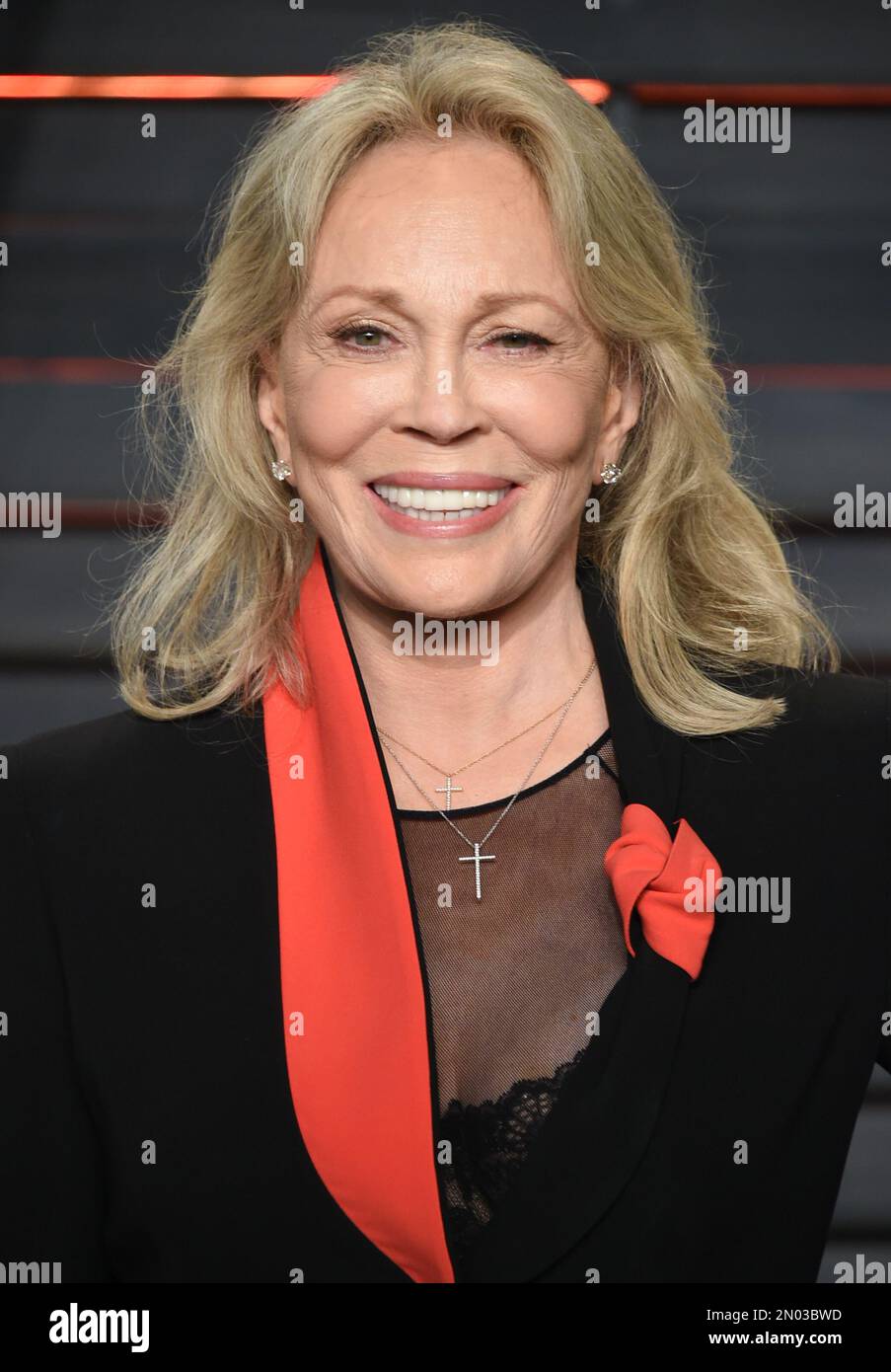 Faye Dunaway attends the Vanity Fair Fair Oscar Party at the Wallis ...