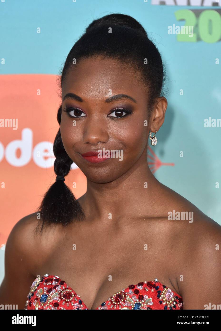 Reiya Downs arrives at the Kids' Choice Awards at The Forum on Saturday ...