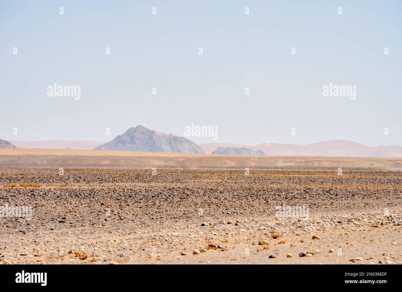 C19 road in Namibia, between Maltahohe and Sesriem Stock Photo - Alamy