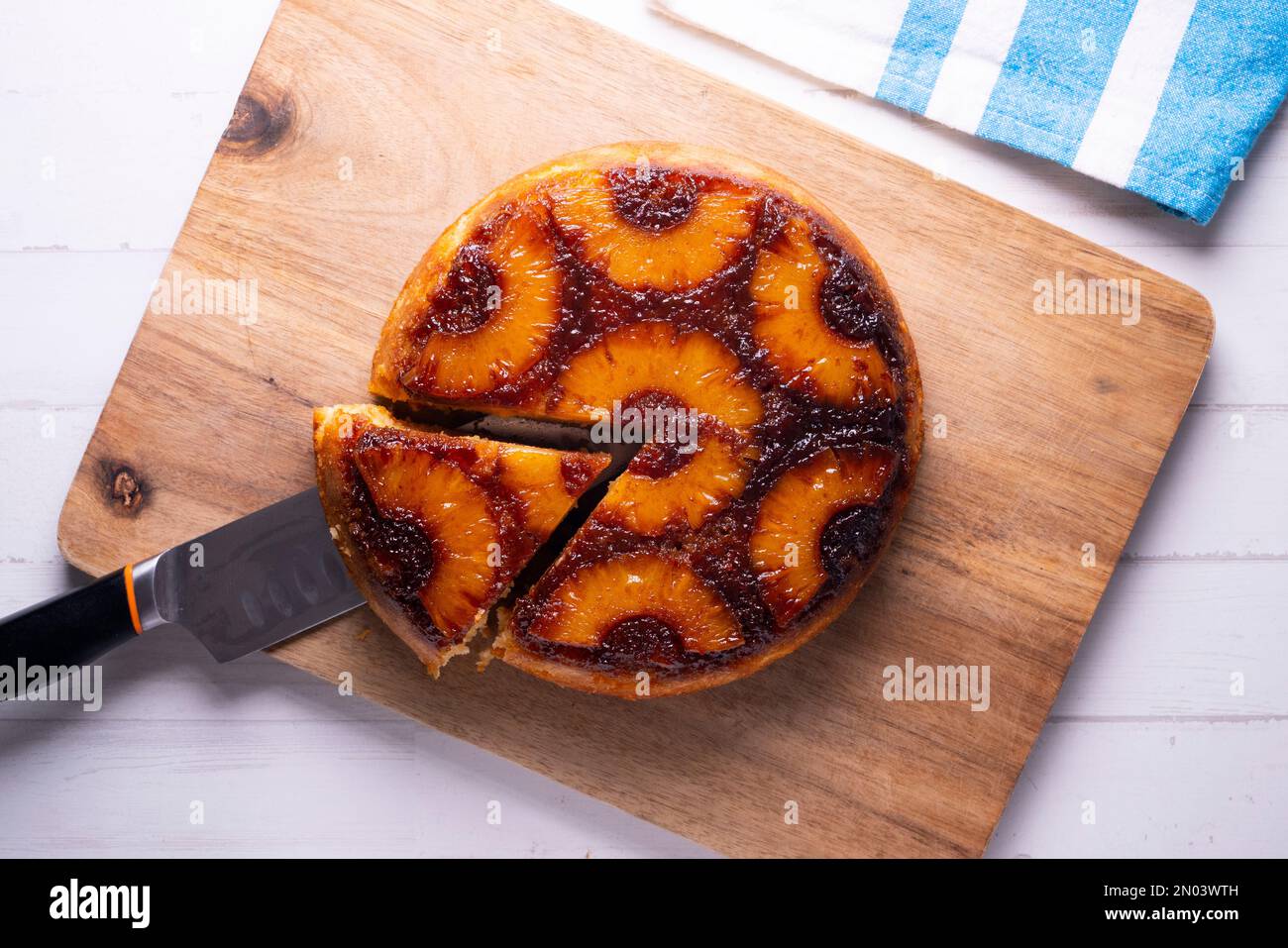 Inverted Pineapple sponge cake Stock Photo - Alamy