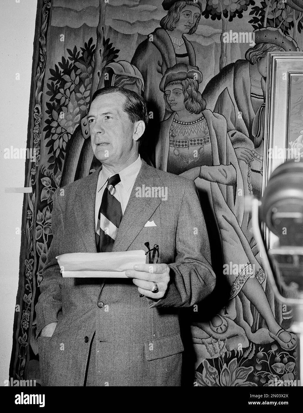 Earl "Red" Blaik faces an audience of newsmen in New York City, Aug. 9 ...