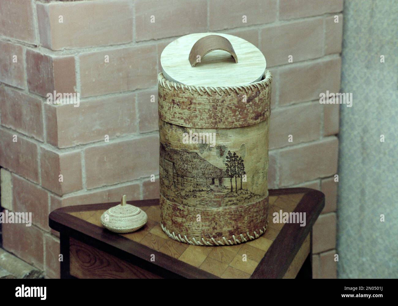 Birch bark products hi-res stock photography and images - Alamy