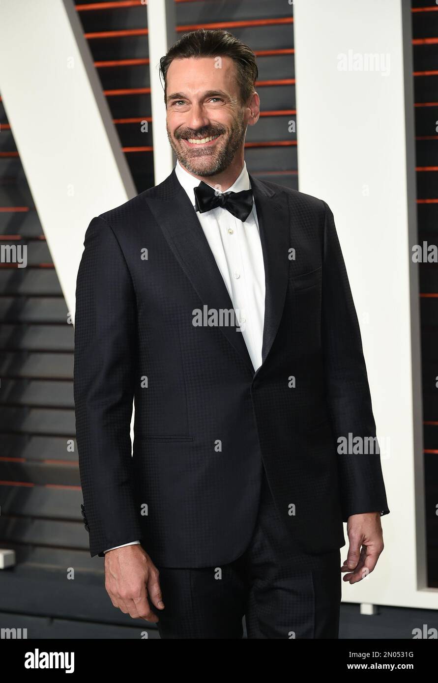 Jon Hamm attends the Vanity Fair Fair Oscar Party at the Wallis ...