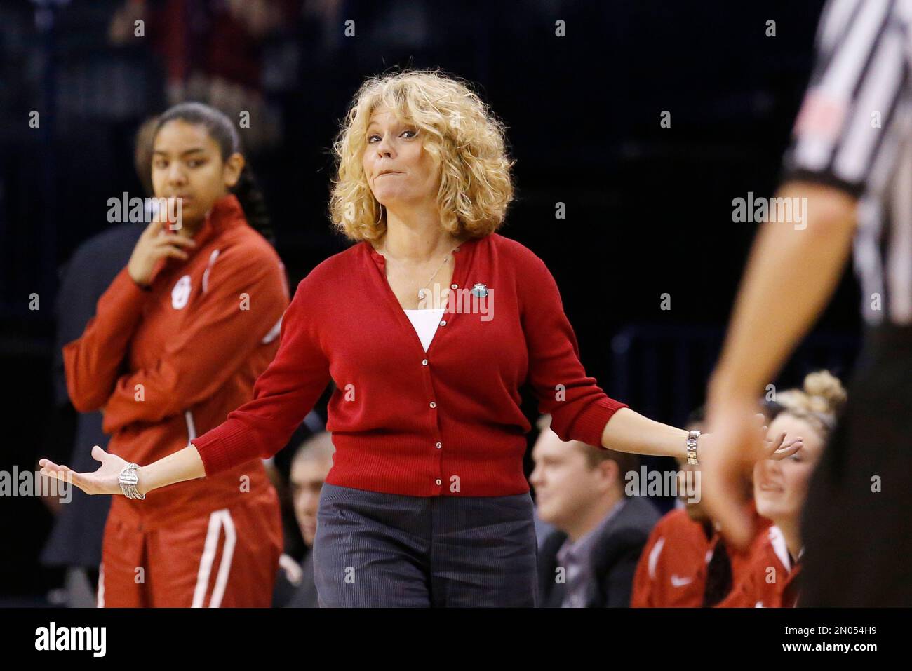 Oklahoma head coach Sherri Coale gestures to an official in the third ...