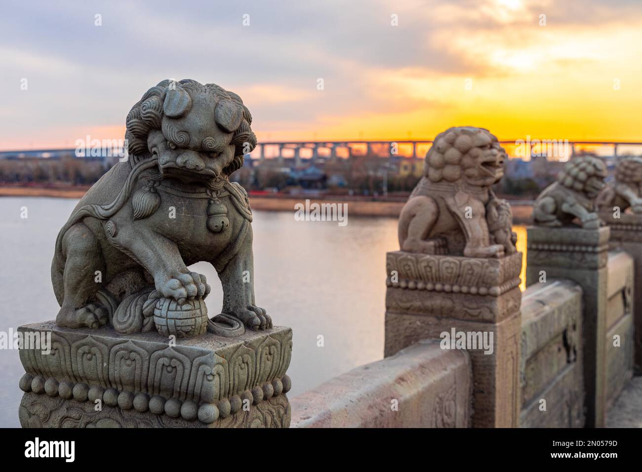Marco polo bridge in beijing hi-res stock photography and images - Alamy