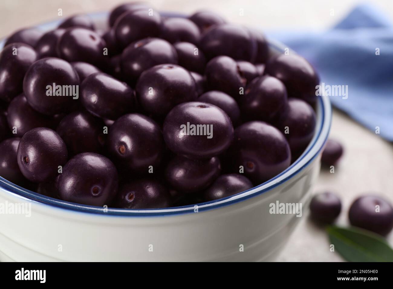 Fresh acai bowl hi-res stock photography and images - Alamy