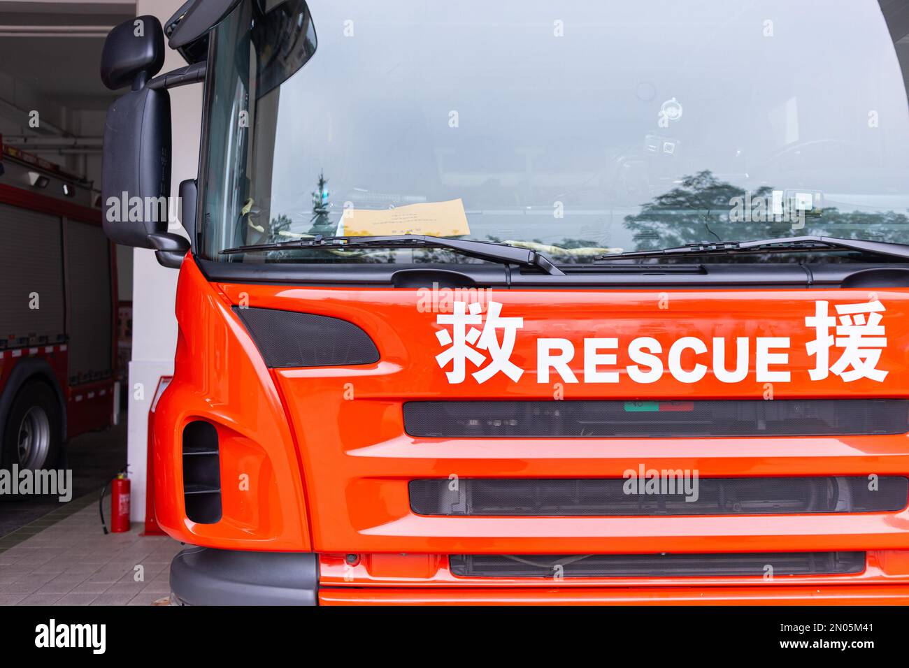 Red fire engine Stock Photo - Alamy