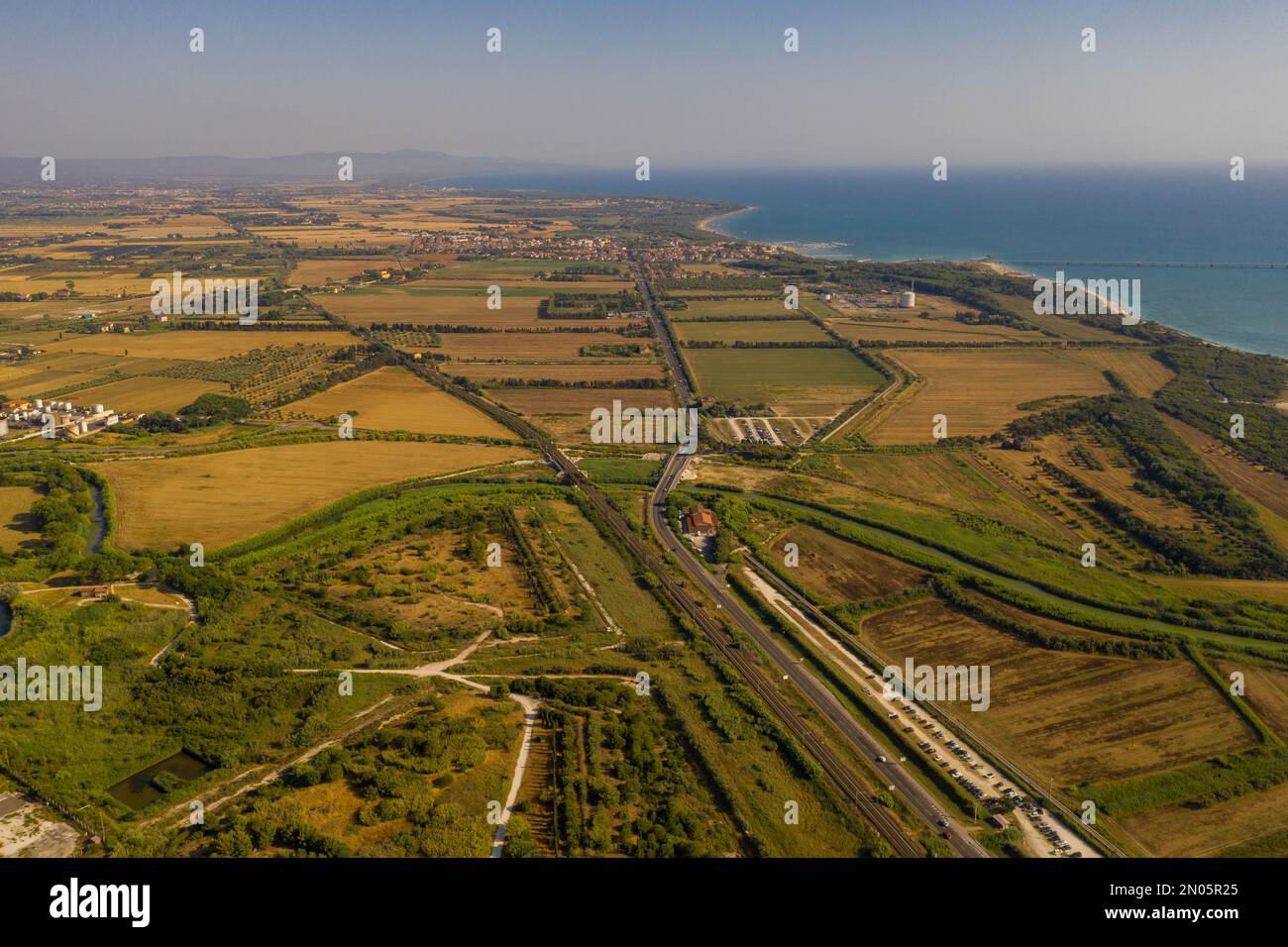 Scenic beauty of italian fields hi-res stock photography and images - Alamy