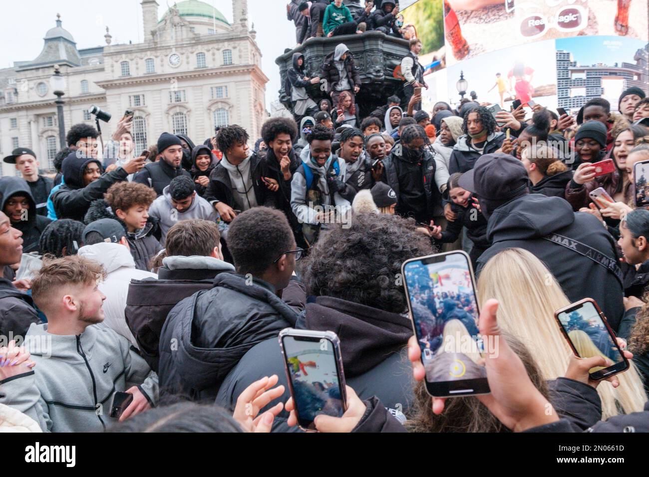 UK Rapper, Digga D film music video in Piccadilly Square. Ehimetalor ...