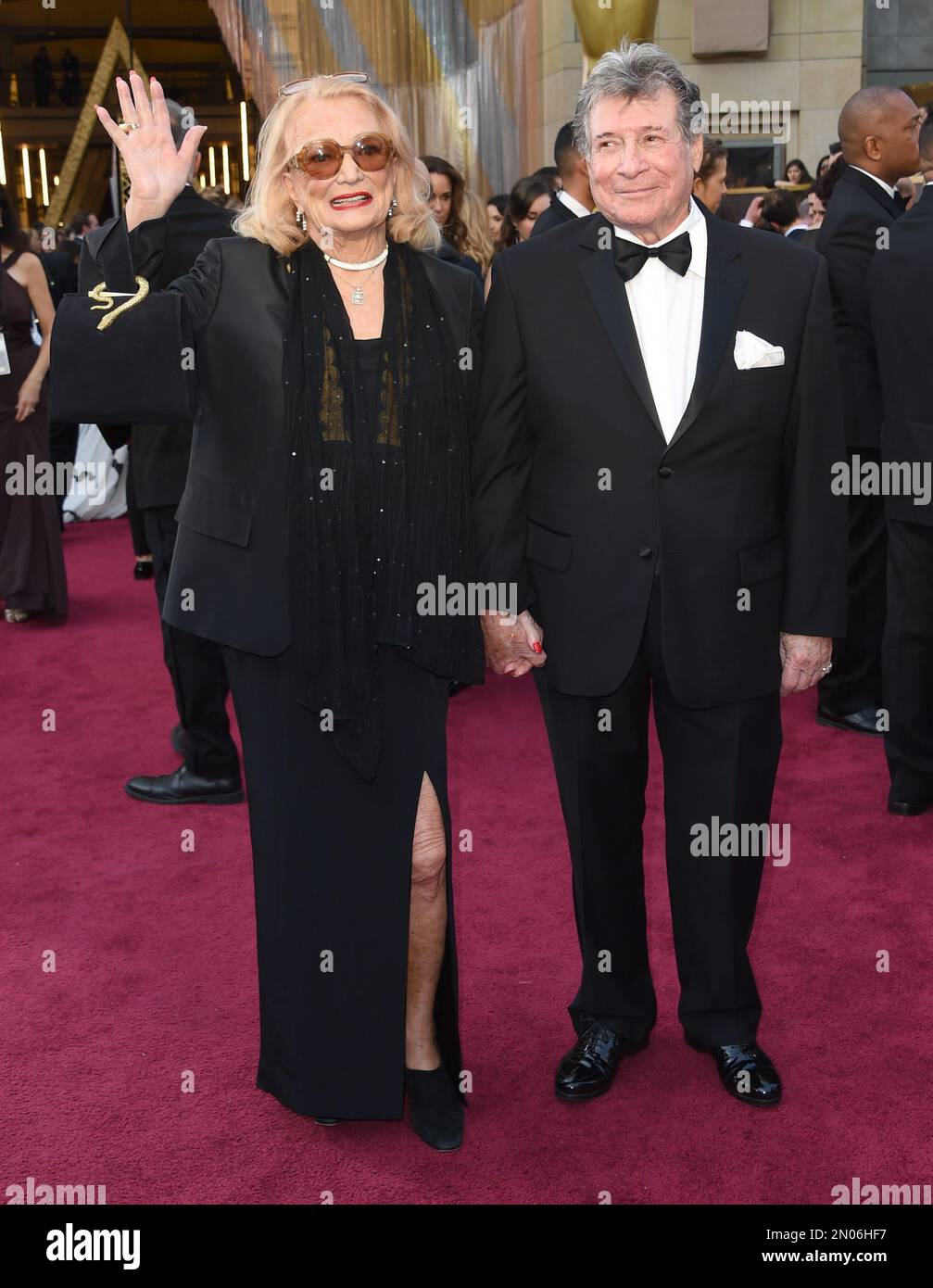 Gena Rowlands, left, and Robert Forrest arrive on Sunday, Feb. 28, 2016 ...