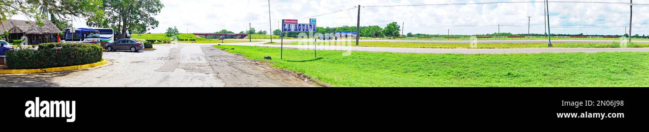 Roads and rest areas in the Republic of Cuba, Caribbean Stock Photo - Alamy