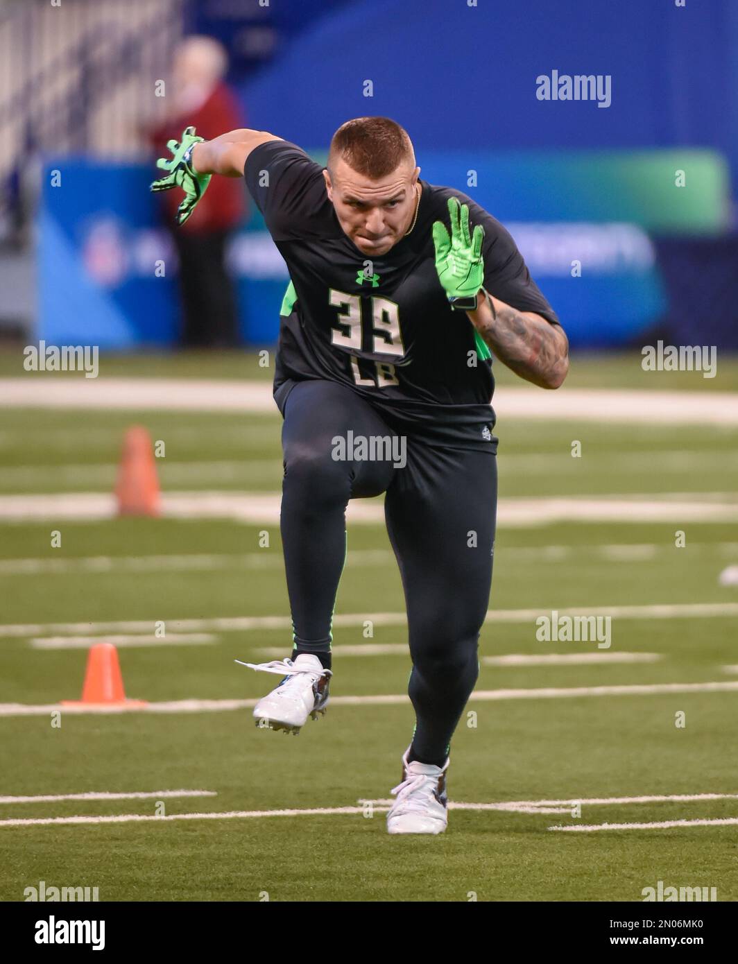 Arizona linebacker Scooby Wright runs a drill at the NFL football ...