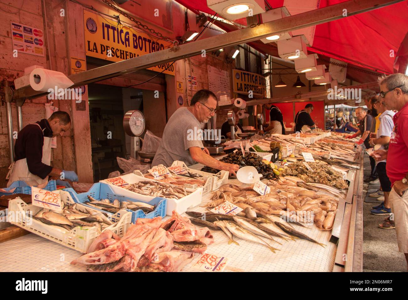 At Siracusa, on 08/01/22 , Fish market at Ortigia island, Sicily, Italy ...