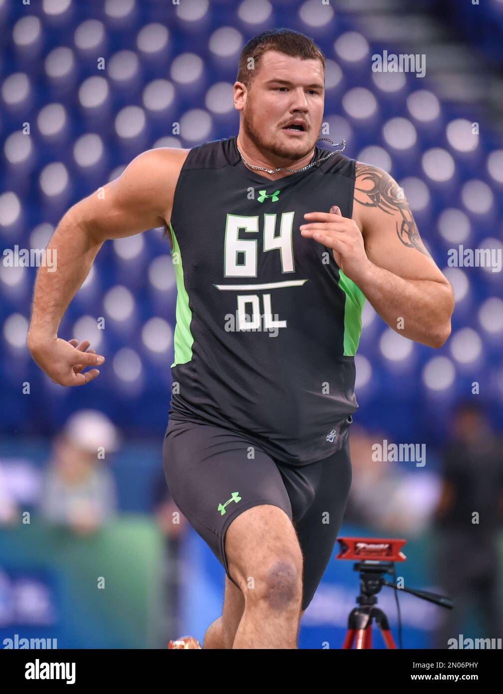 Penn State defensive lineman Anthony Zettel runs the 40 yard dash at ...