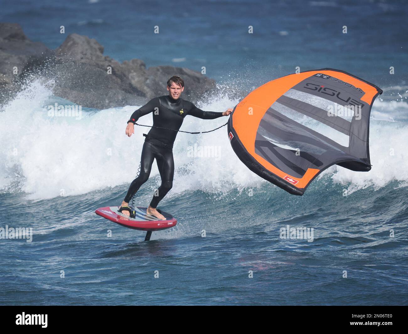 Inflatable air tubes on the wing hi-res stock photography and images ...