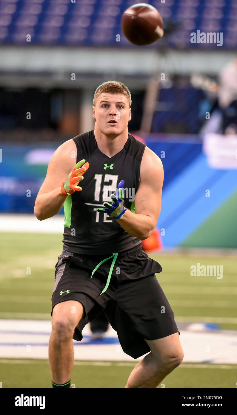 Florida tight end Jake McGee runs a drill at the NFL football scouting ...