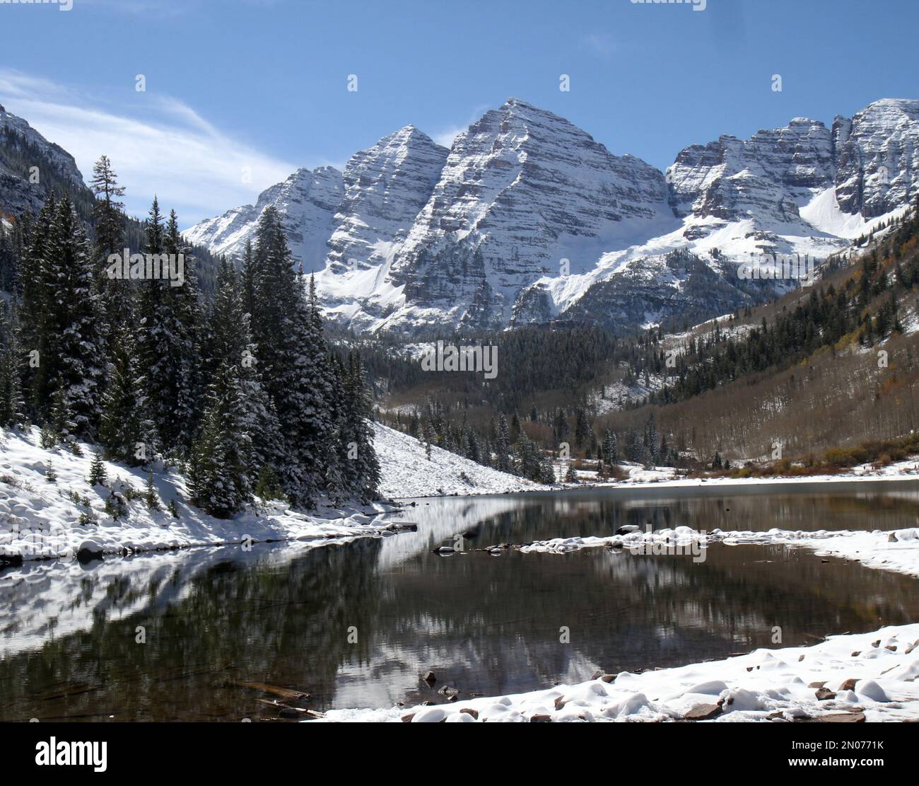 A landscape scene of The Maroon Bells two peaks in the Elk Mountains ...