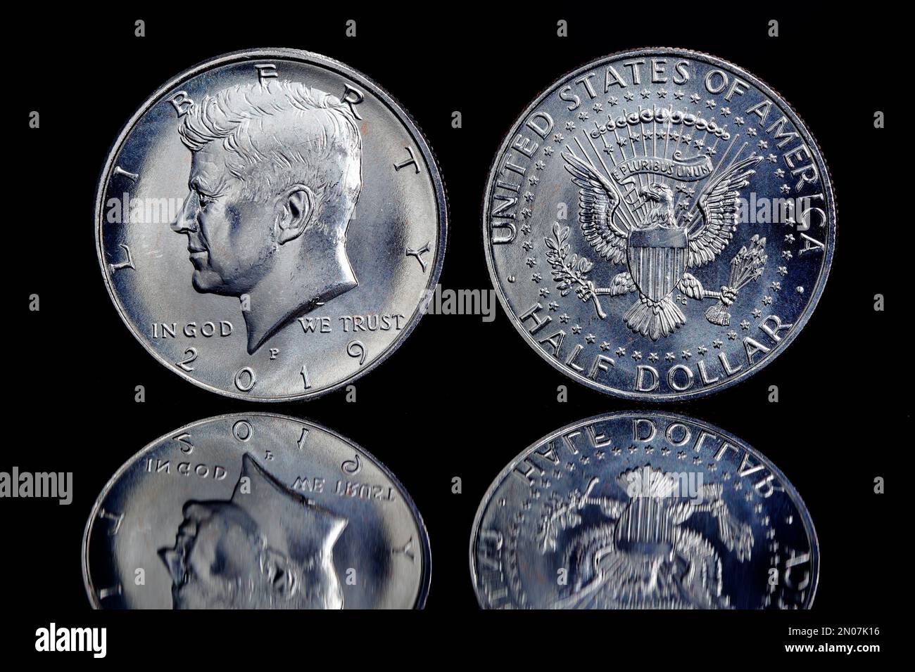 Mesas de Cocktail – Página 2 – Michael Amini México