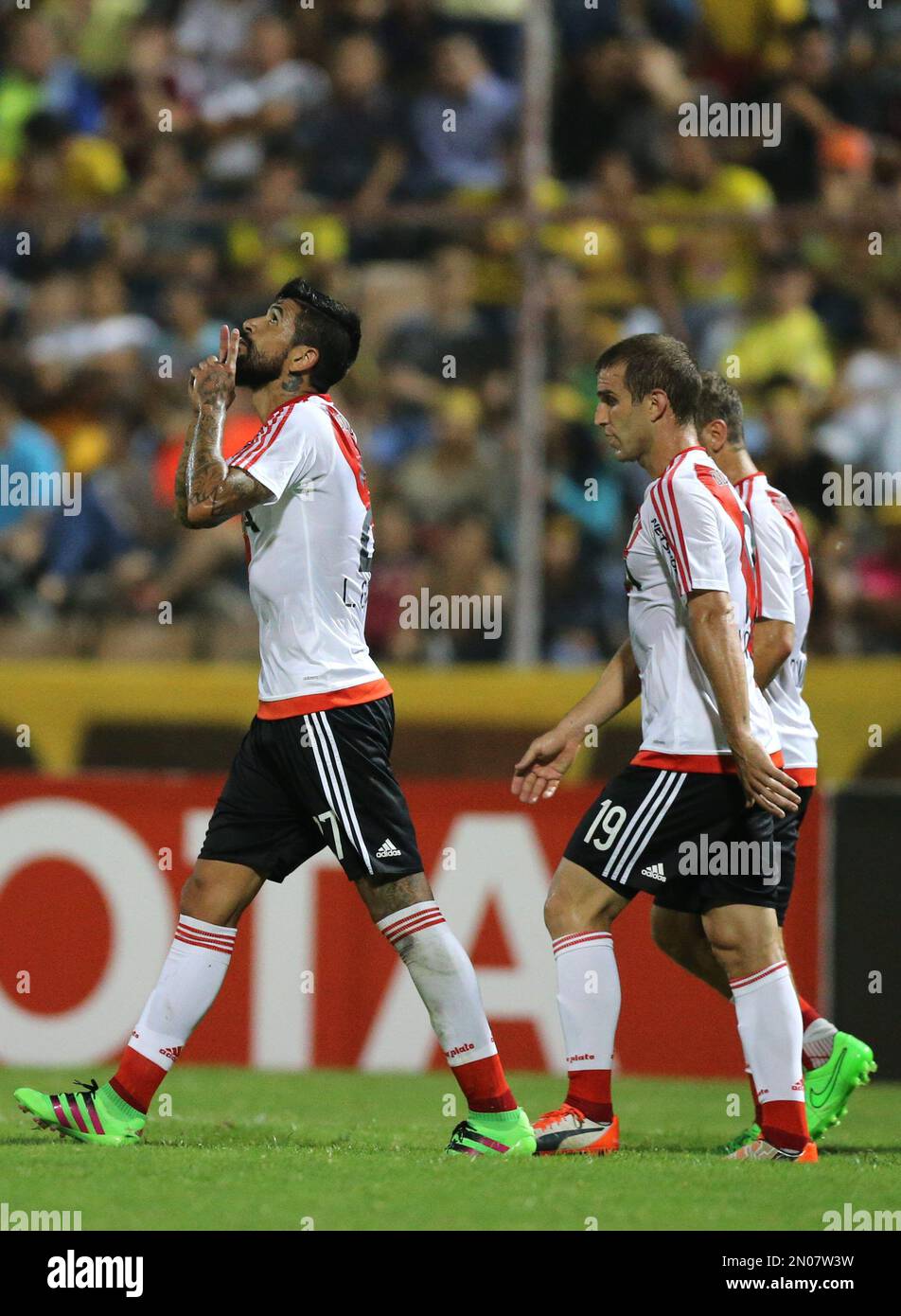 Luis Gonzalez of Argentina's River Plate, left, celebrates his goal ...