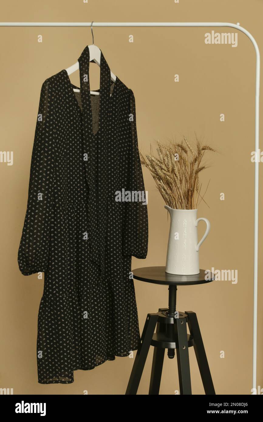 Viscose dress hi-res stock photography and images - Alamy
