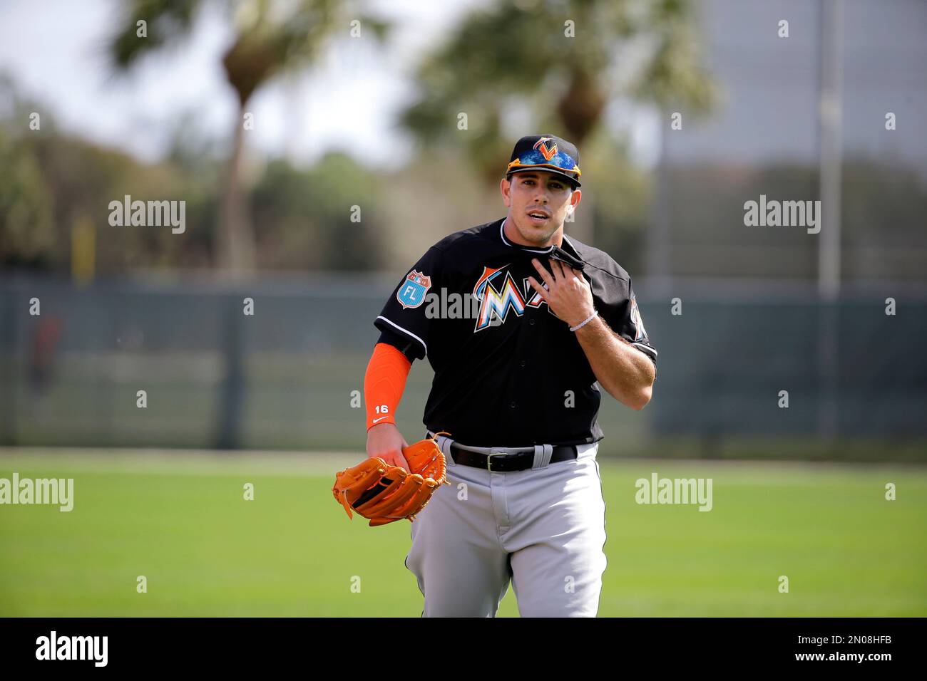 Miami Marlins pitcher Jose Fernandez prepares to throw a bullpen ...